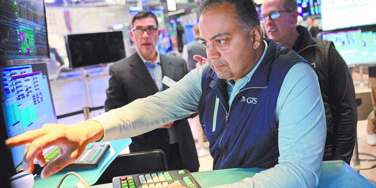 Wall Street cierra con ganancias; S&P 500 y Nasdaq registran máximos ...