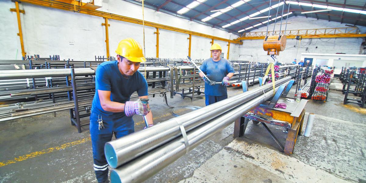 Aranceles de la Sección 232 tiran los envíos de acero de México a EU