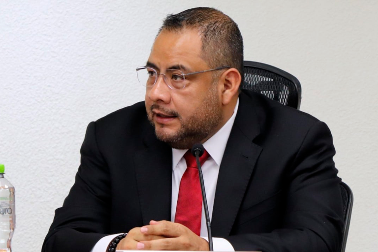 ¿Quién es Omar Reyes Colmenares, nuevo titular de la UIF?