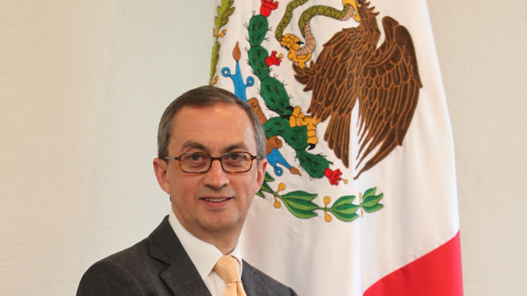 El embajador Juan Manuel Gómez-Robledo fue electo como Juez de la Corte ...