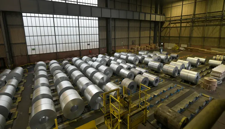 Los aranceles de 50% al acero y aluminio son insostenibles: Ebrard